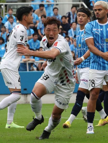 【J2第36節・横浜FC戦】田上大地 1G1A 「全員が一つの方向に向かって戦えている。非常に良い雰囲気」：FAGIGATE｜ファジゲート